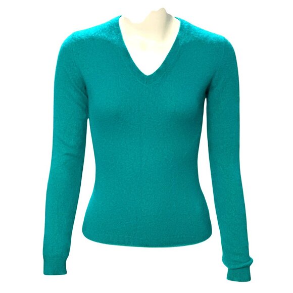 Uniqlo | Sweaters | Ccc Uniqlo Cashmere Teal V Neck Long Sleeve Sweater ...